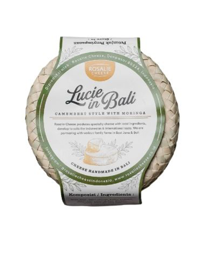 Rosalie Cheese Lucie in Bali Pack